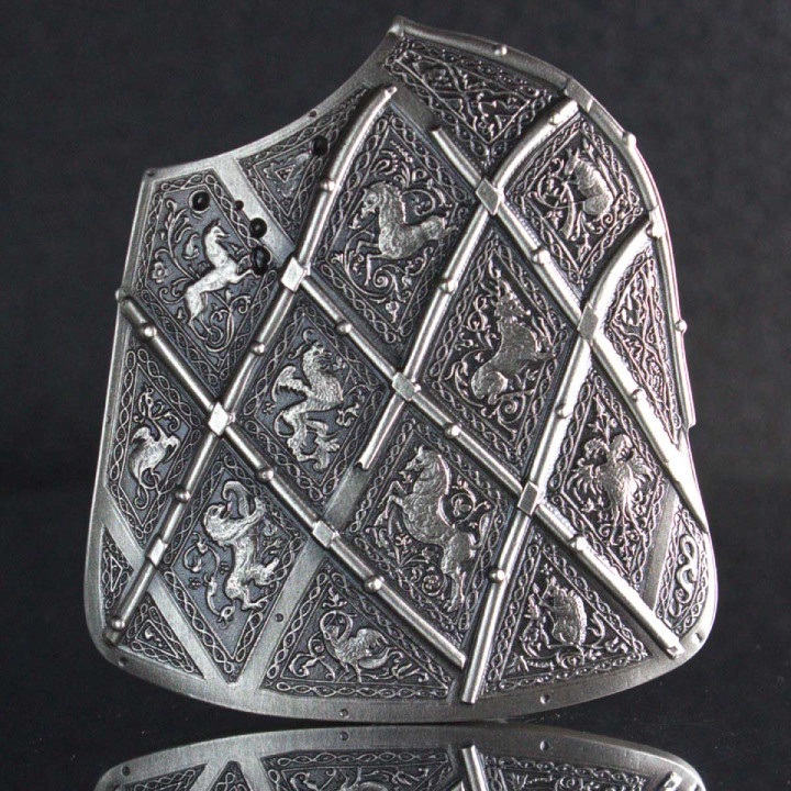 Trellised Targe Shield 2 oz Silver 2023 Stackable High Relief Antiqued ...